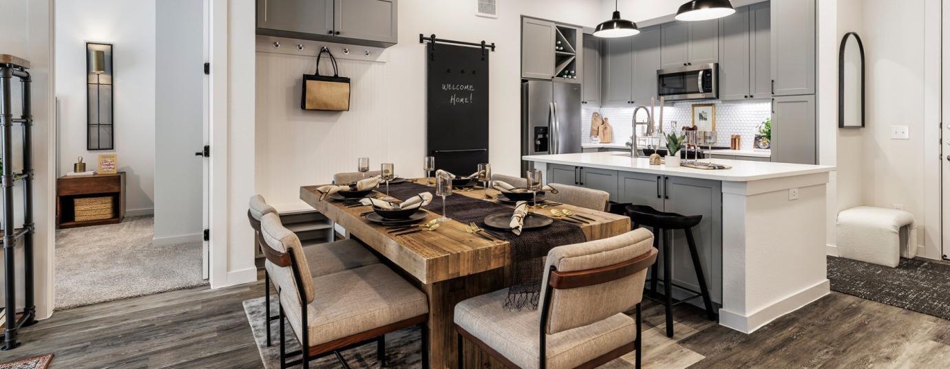 1 , 2 & 3 Bedroom Apartments Leander TX | Gramercy at Northline